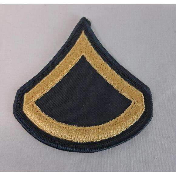 The Unbranded Brand | Accessories | Us Army Private First Class Pfc E3 ...